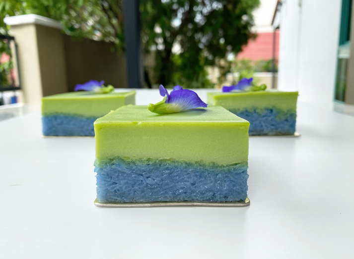Kueh Salat / Kuih Seri Muka - Box of 3 (3.5" x 3") – Pandan Perspective